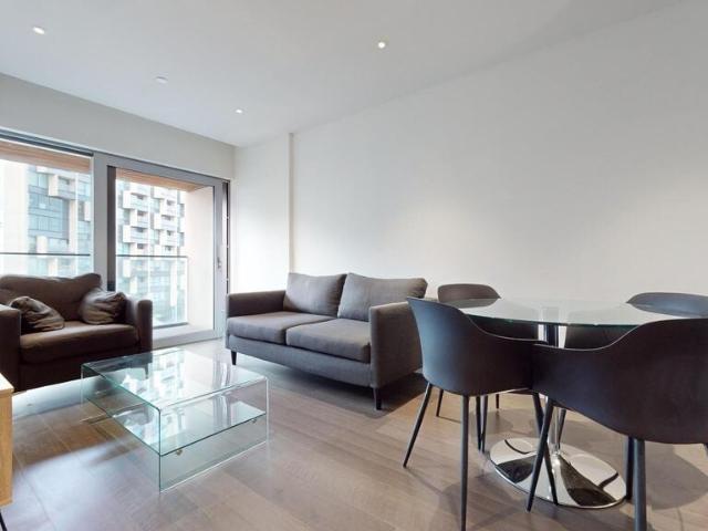 1 bedroom flat to rent on Cutter Lane, London
