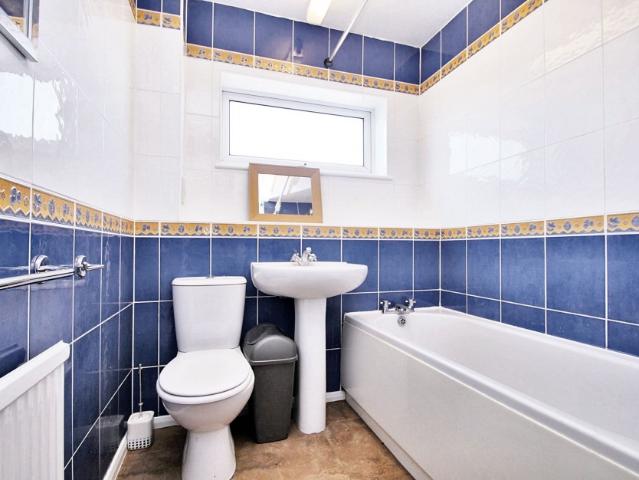 apartment for rent in Cumbrian Way, Uxbridge, UB8