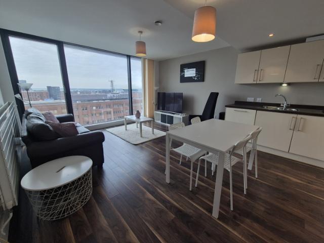 apartment for rent in Custom House Place Liverpool L1