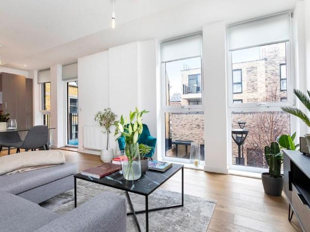 apartment for rent in Amelia Street, SE17 3PY