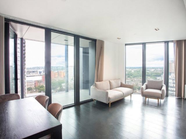apartment for rent in Amory Tower, 203 Marsh Wall, E14 9ZN