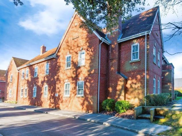apartment for rent in Andover Road, SO22 6BZ