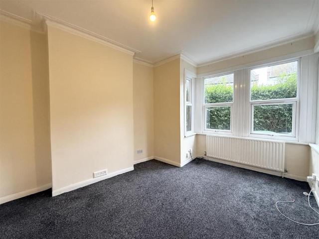 apartment for rent in Abbotsford Avenue, N15 3BS