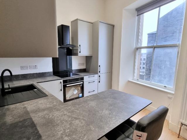 apartment for rent in Aberdeen, City Centre, AB11 5HX