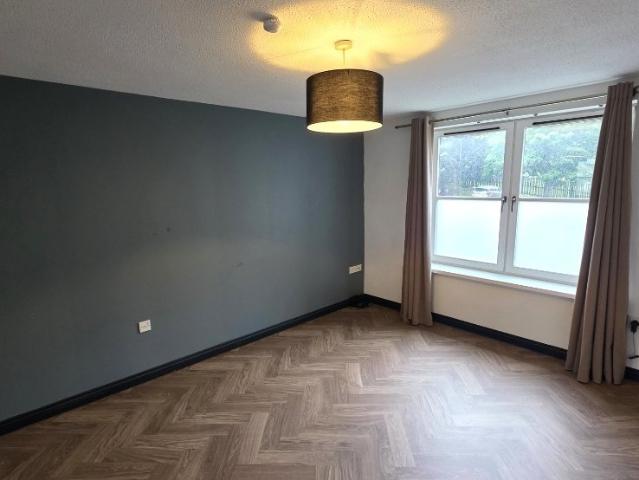 apartment for rent in Aberdeen, City Centre, AB242BX