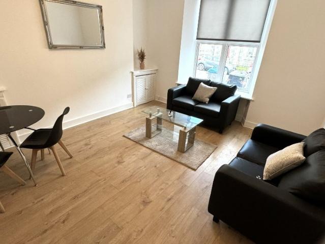 apartment for rent in Aberdeen, City Centre, AB24 5PE