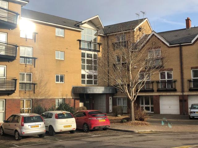 apartment for rent in Adventurers Quay, Cardiff Bay
