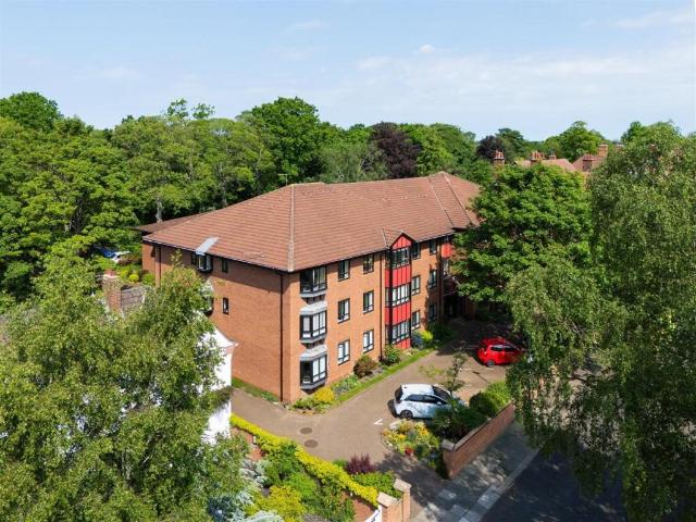 apartment for rent in Adderstone Crescent, NE2 2HH