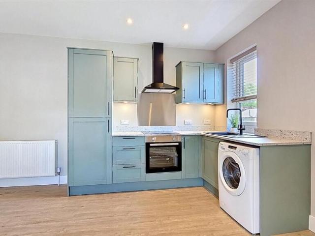 apartment for rent in Albert Road, S8 9QZ