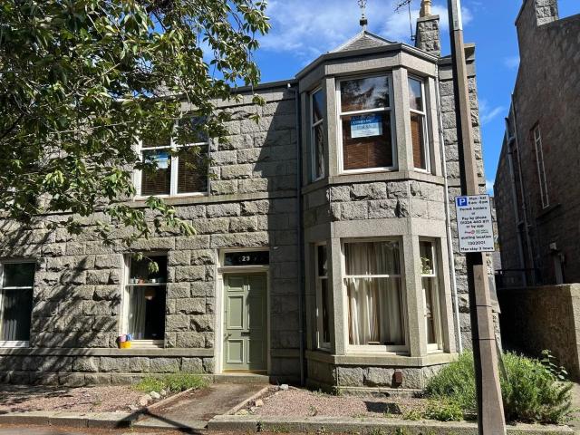 apartment for rent in Albury Place, Aberdeen, AB11 6TQ