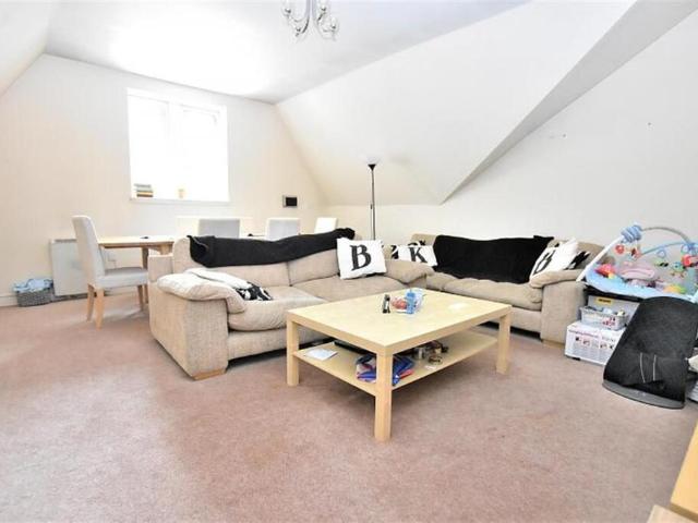 apartment for rent in Alcester Road, B13 8HS