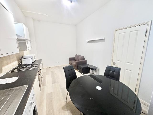 apartment for rent in Aldrington Road, Streatham, Furzedown, Streatham, Furzedown