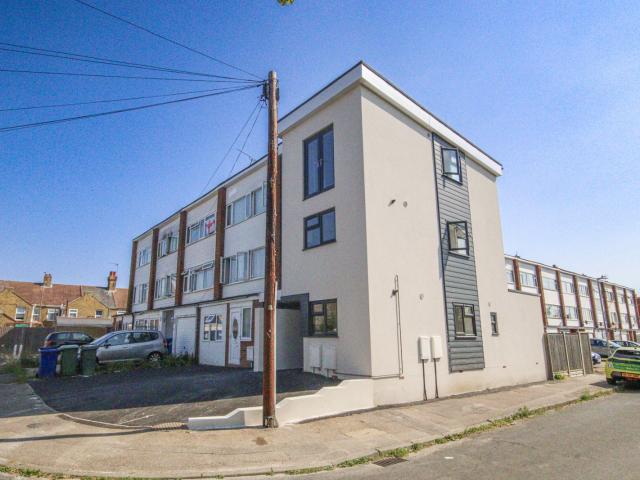 apartment for rent in All Saints Road, Sittingbourne, Kent, ME10