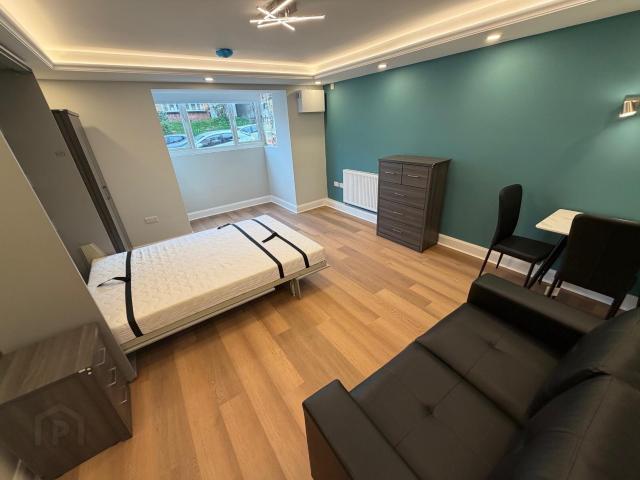 studio for rent in Apt 1, 27 29 Malone Avenue, Belfast, BT9 6EP