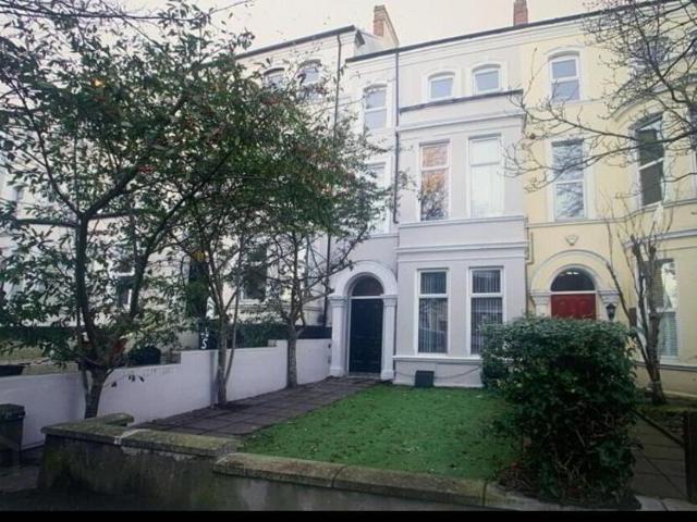 apartment for rent in Apt 2, 66 Wellington Park, Belfast, BT9 6DP