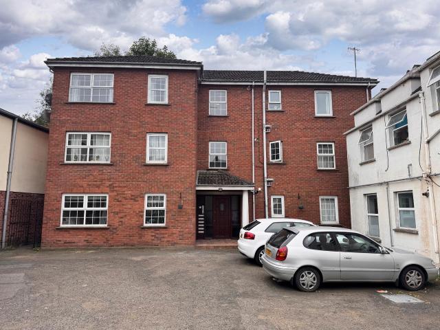 apartment for rent in Apt 2 Ashley Court, 6 10 Ashley Avenue, Belfast, BT9 7NG