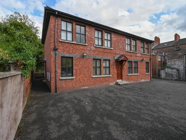 apartment for rent in Apt 2, Tate Courtyard, 23atates Avenue, Belfast, BT9 7BY