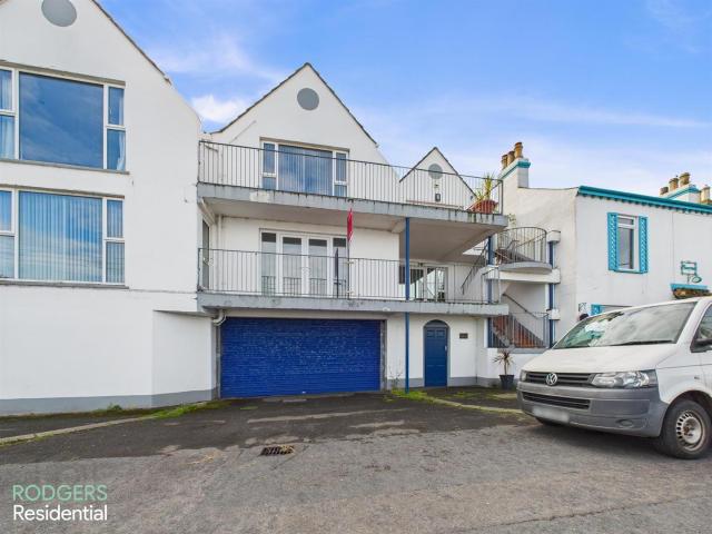 apartment for rent in Apt 3, Byron Court, Kinnegar Road, Holywood, BT18 9JN