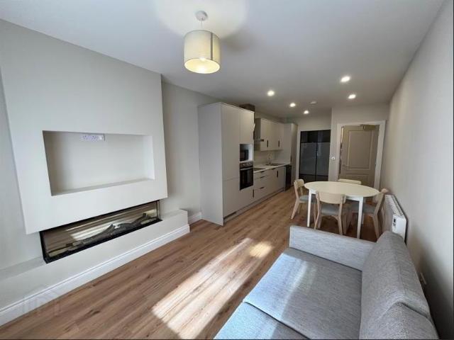 apartment for rent in Apt 5, 5 Lower Crescent, Botanic, Belfast, BT7 1NR