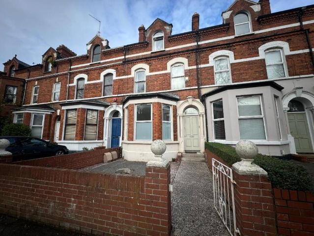 apartment for rent in Apartment 1 32 North Parade, Belfast, BT7 2GG