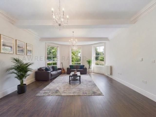 apartment for rent in Apartment 2, Uxbridge, UB9 6FH