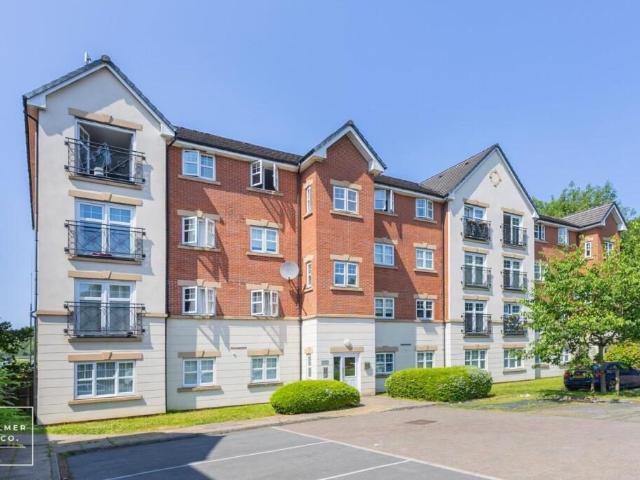 apartment for rent in Astley Brook Close, BL1 8RT