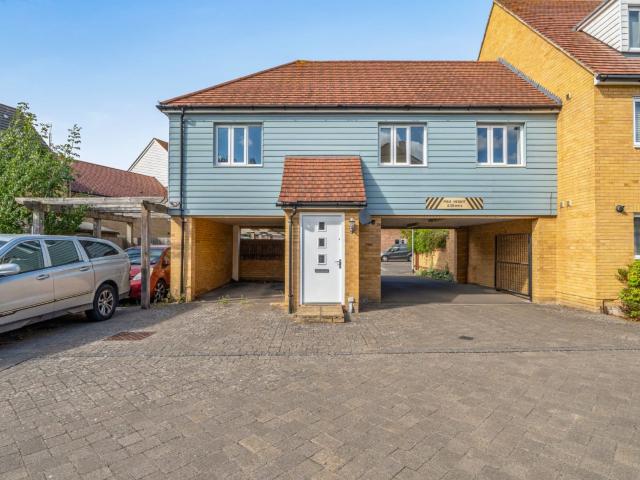 apartment for rent in Ashford