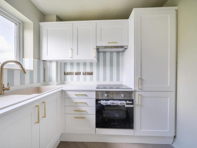 apartment for rent in Avenue Road, SE25 4EQ