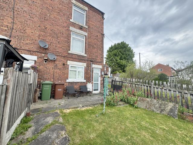 apartment for rent in Bottom Boat Road, Wakefield, Stanley, Wakefield, Stanley