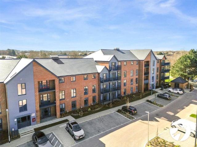 apartment for rent in Batesford Close, ME19 4AH