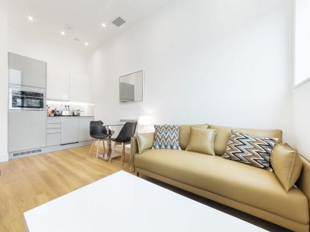 apartment for rent in Bath Road, Berkshire