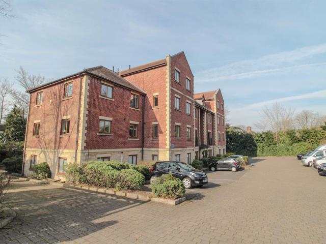 apartment for rent in Balmoral House, Villiers Road Woodthorpe, Nottingham