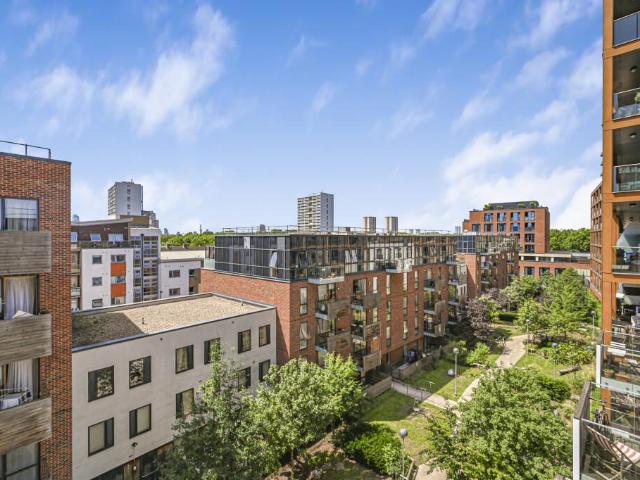 apartment for rent in Barry Blandford Way, E3 3TR