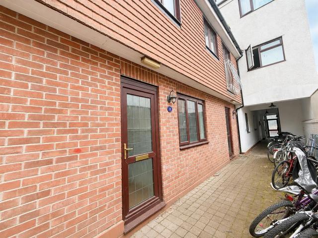 Apartment for rent in Bartholomew Street West, Exeter