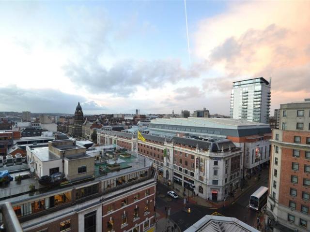 apartment for rent in Basilica, Leeds
