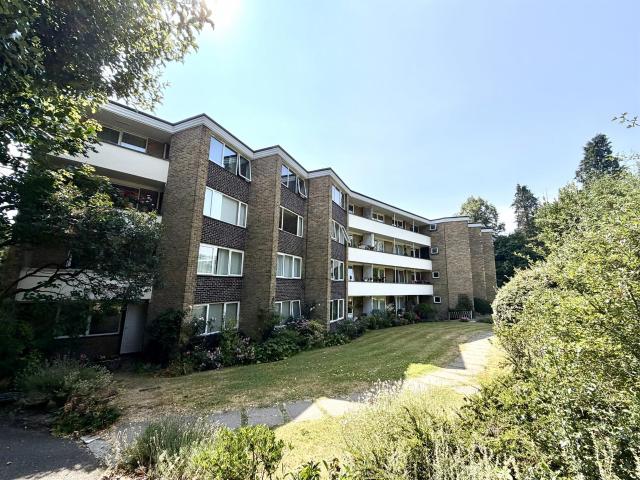 apartment for rent in bassett, so16
