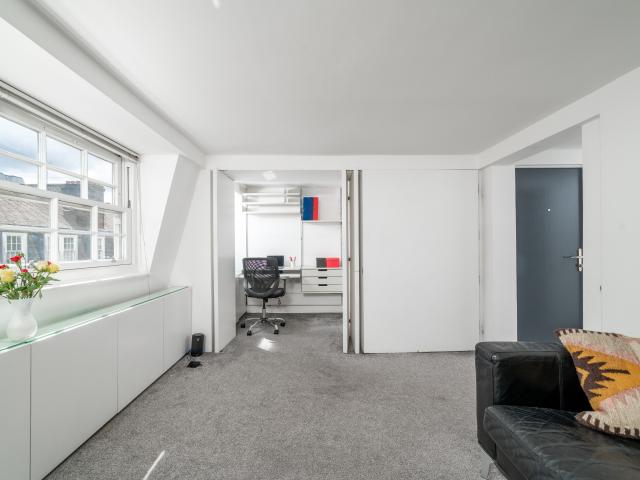 apartment for rent in Betterton Street, London, London