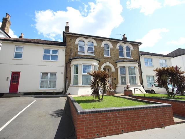 apartment for rent in Beulah Road, Thornton Heath, London, CR7 8JE