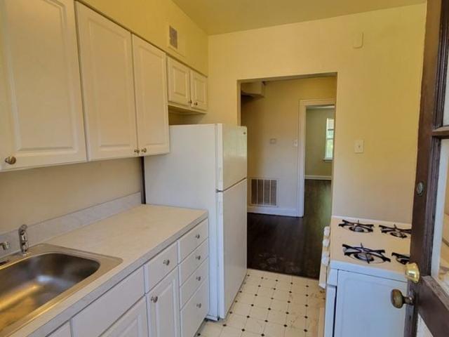 Apartment for Rent in Bevo Mill 1 Bedroom Apartment for Rent at 5024 Christy Blvd, St. Louis, MO 63116 Princeton Heights