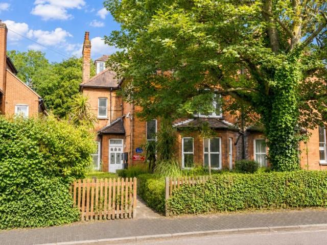 apartment for rent in Beaconsfield Road, AL1 3RG