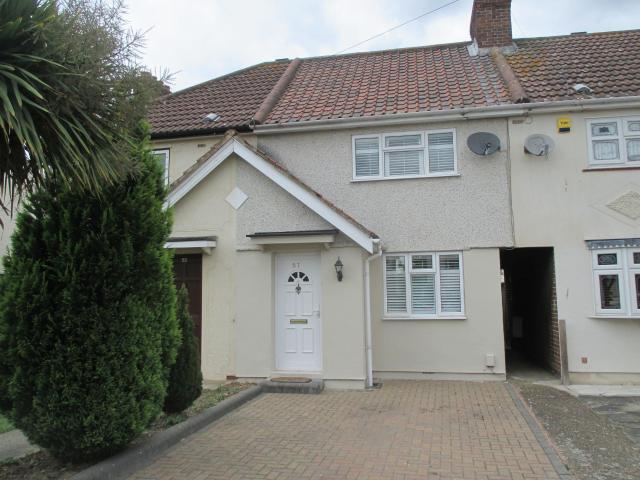 apartment for rent in Bellhouse Road, Romford, RM7