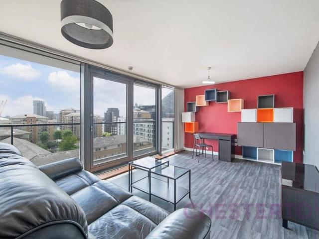 apartment for rent in Blackwall Way, E14 9GN
