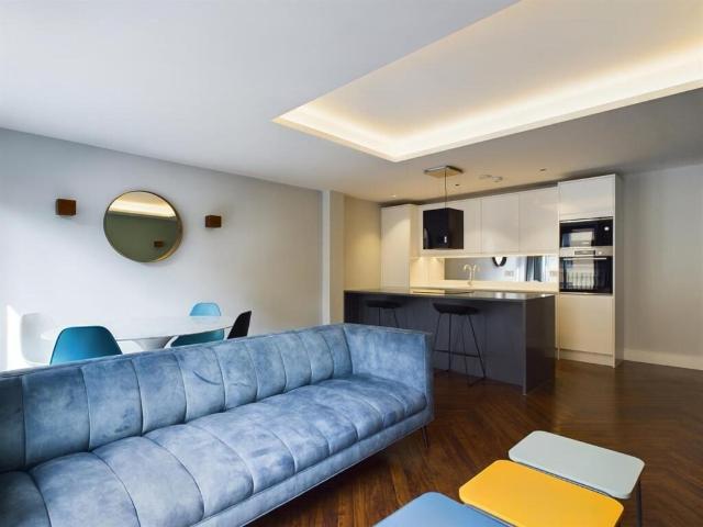 apartment for rent in Blackfriars Road, SE1 8HA