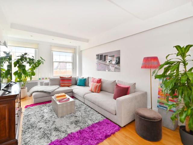Apartment for rent in Bryanston Court, George Street, Marylebone, W1