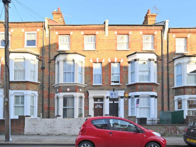 apartment for rent in Bravington Road, Queen's Park, W9