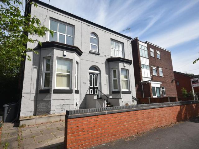 apartment for rent in Brook Road, M14 6UE