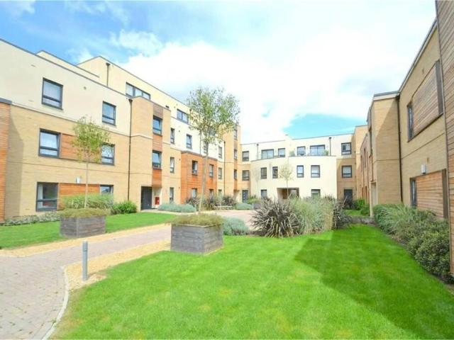 apartment for rent in Brookside, PE29 1HX
