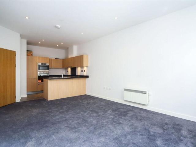 apartment for rent in Bromyard Avenue, W3 7BY