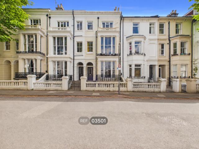 apartment for rent in Buckingham Road, Brighton