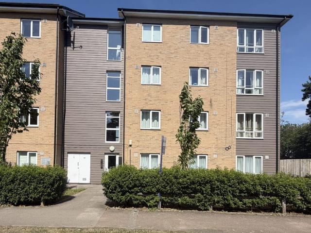 apartment for rent in Bunkers Crescent, Bletchley, MK3